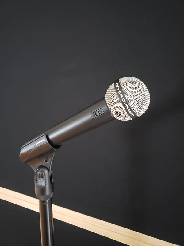 Beyerdynamic M260 NC ribbon mic black/silver | Reverb