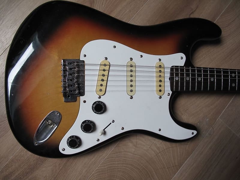 Country Stratocaster circa 70 - sunburst - mij Japan | Reverb France
