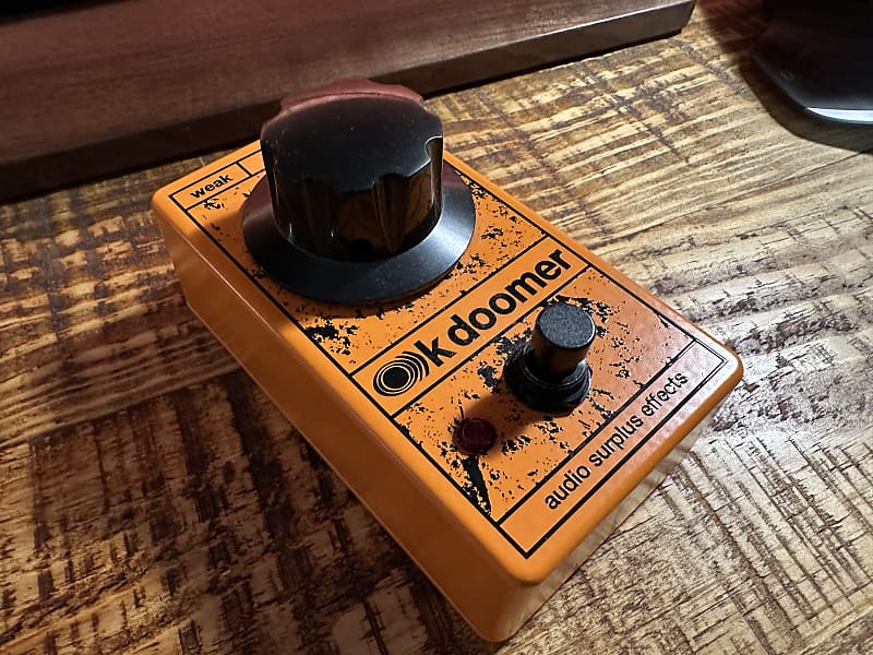Audio Surplus Effects OK Doomer - Pumpkin Orange | Reverb UK