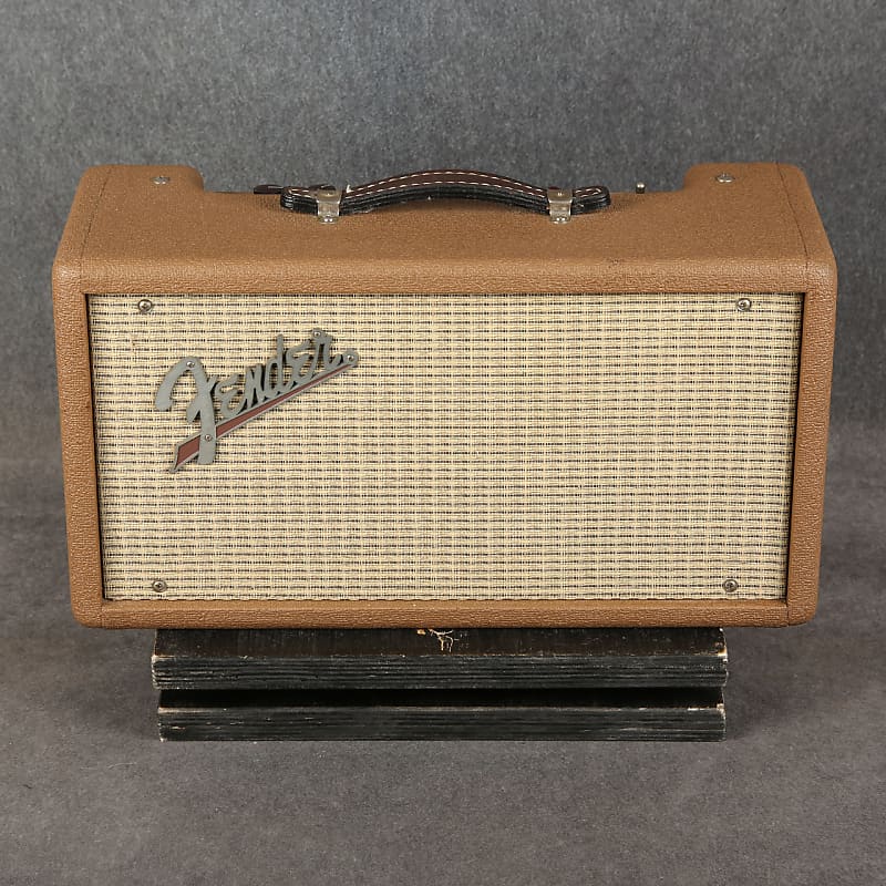 Fender 63 Reverb Unit Reissue - Brown - 2nd Hand | Reverb UK