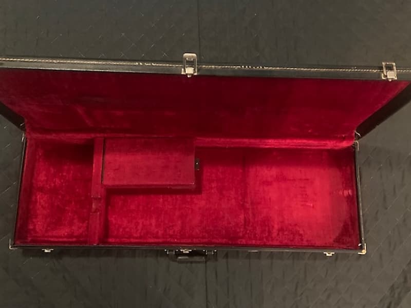 Fender Pre CBS Canadian export case | Reverb