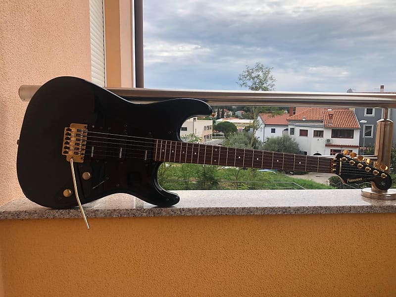 Fernandes The Function Fst-55 MIJ Stratocaster 1990s Black | Reverb