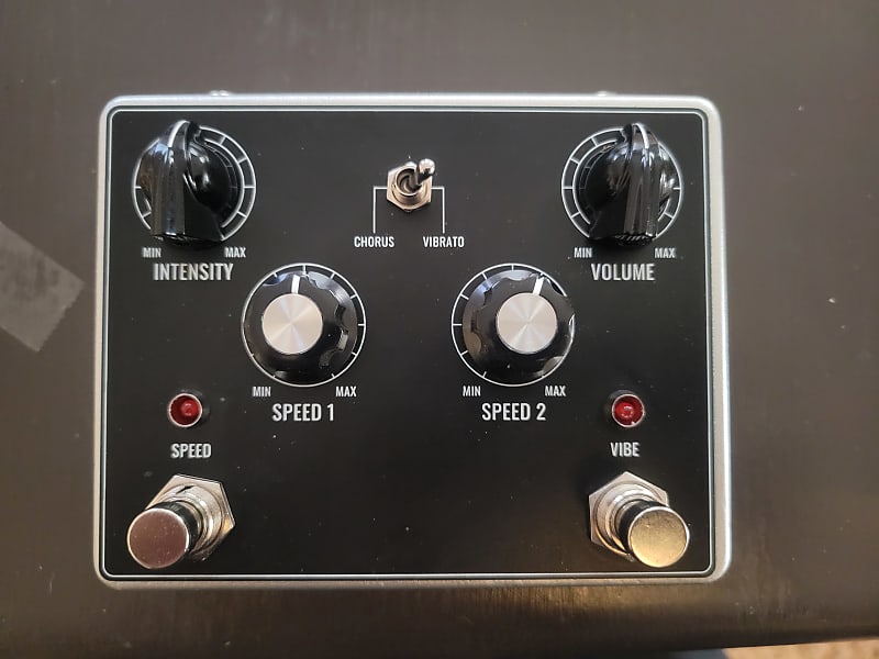 PedalPCB Electro-vibe Univibe Clone Vibrato Chorus Effects | Reverb