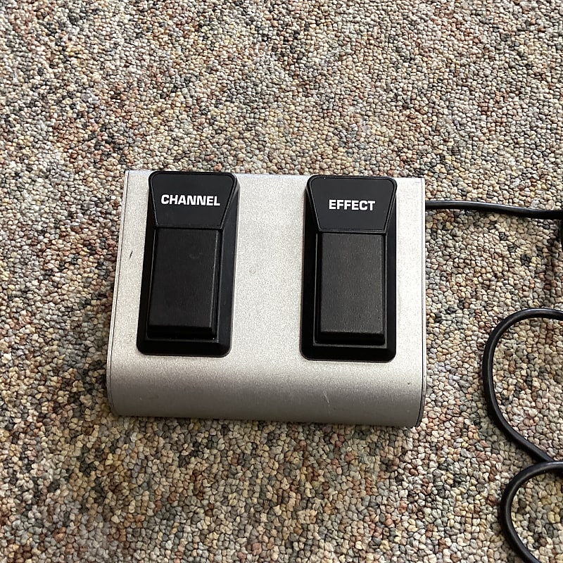 Behringer FS112 amp footswitch | Reverb