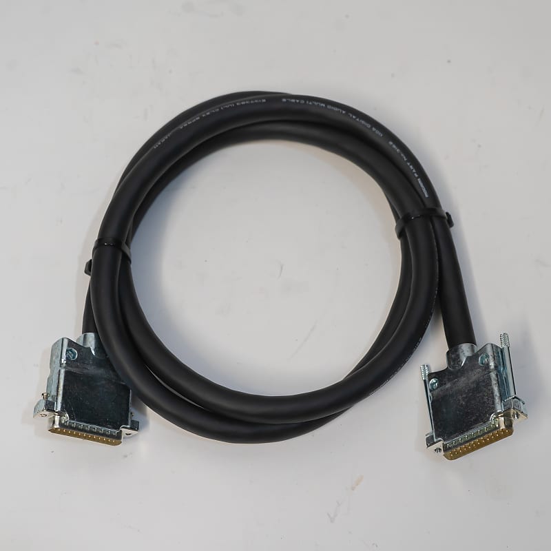 Mogami Cable - DB25 - DB25 - 8-channel Analog Interface | Reverb UK