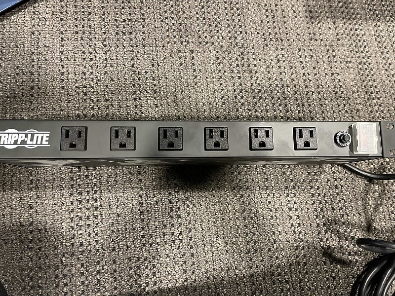 Tripp-Lite Tripp Lite RS1215-RA Rackmount 12-Outlet Power | Reverb