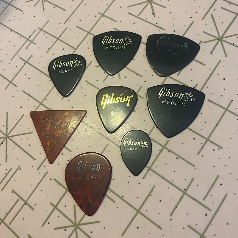 Gibson pick lot vintage case candy 40s to 70s era good shape | Reverb