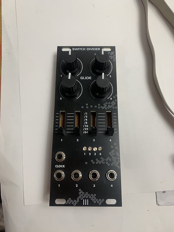 Tre Modular Switch Divider- clock divider and modulation | Reverb