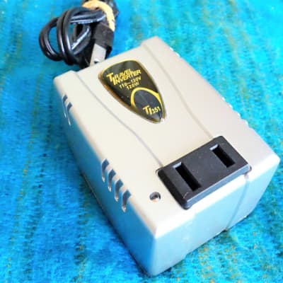 Kashimura TI-351 Step Down Transformer 110-130V to100V | Reverb France