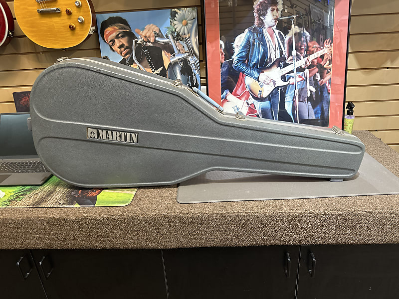 Martin Vintage Hardshell Case | Reverb