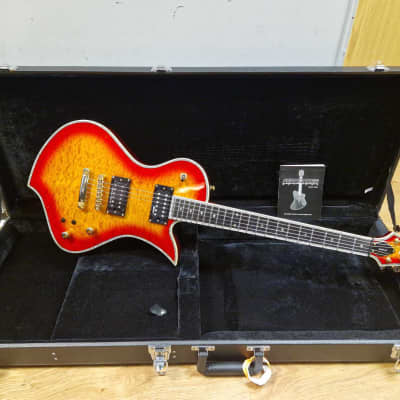 Fernandes Ravelle Elite Cherry Sunburst Circa. 2000s Fernandes Ravelle Elite Cherry Sunburst Circa. 2000s