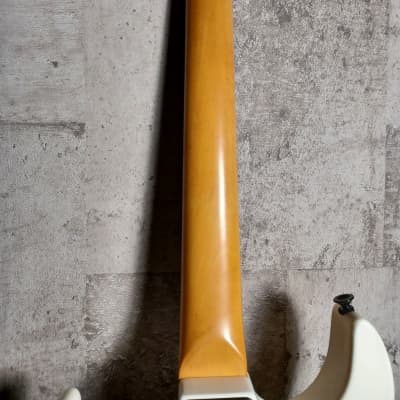 Charvel by Jackson Dk-090 Dinky 1990's White | Reverb