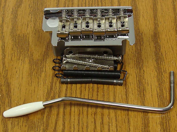 American Fender Deluxe PLUS Strat TREMOLO & WHAMMY BAR | Reverb