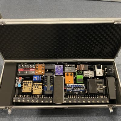 Custom PedalBoard w/ Loop Switcher Analog Wired "MOTHERSHIP". | Reverb