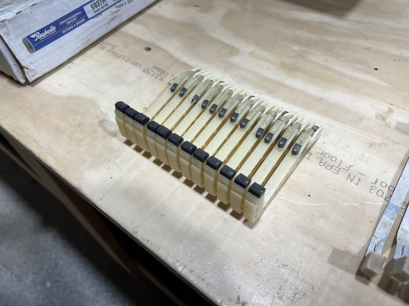 Fender Rhodes Hammer Comb rails | Reverb