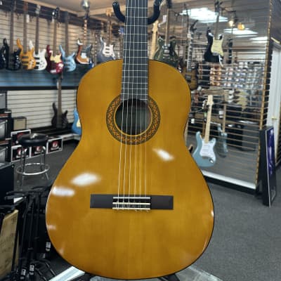 Yamaha C40 Classical Guitar | Reverb