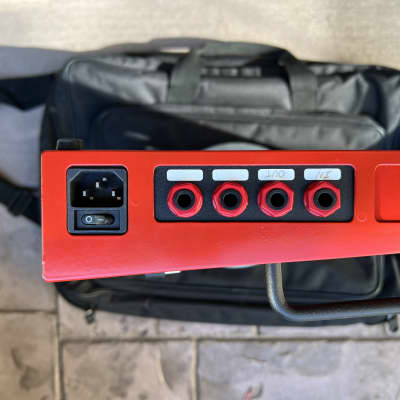 Temple Audio Duo 17 pedalboard with Friedman Powergrid 10 | Reverb