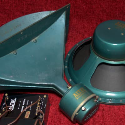 Altec Lansing model 811B Voice of the Theater horn and | Reverb