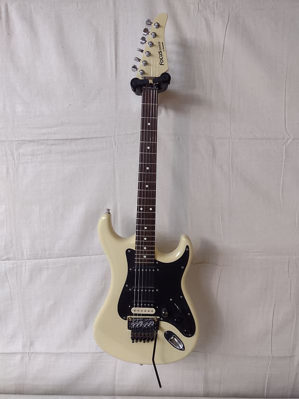 Kramer Focus 3000D 1980's Creme F3000 Focus 3000 | Reverb