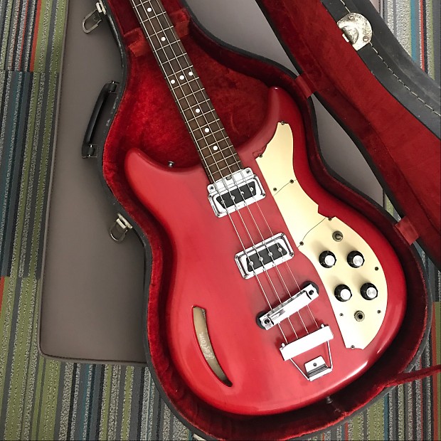 Kustom K200 bass 1968 Cherry red w/OHSC | Reverb Australia