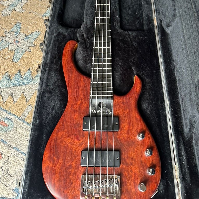 Modulus Quantum 5 2003 - Chechen | Reverb
