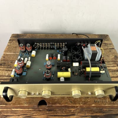 Conrad Johnson PV8 Tube Preamplifier | Reverb