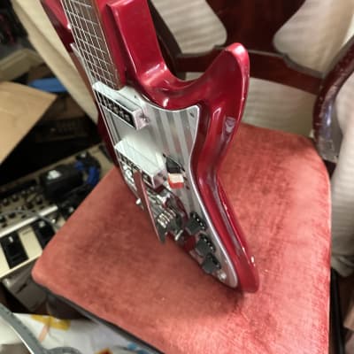 Silvertone Shark fin electric guitar 1960s - Candy apple red | Reverb