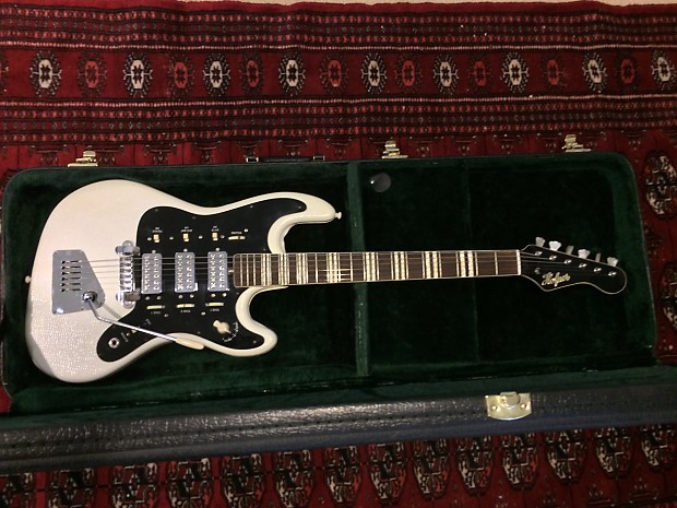 Hofner 176 Deluxe (Galaxy) | Reverb