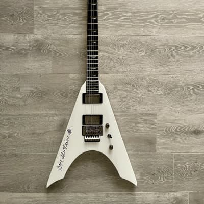 Dave Mustaine staged used Kramer flying V | Reverb