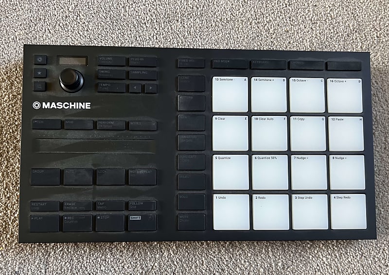 Native Instruments Maschine Mikro MK3 | Reverb