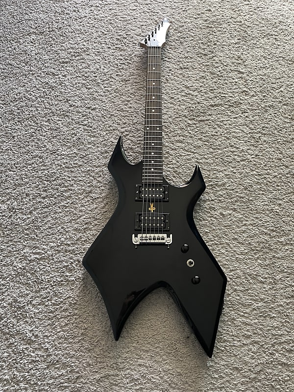 B.C. Rich Bronze Series Warlock HH Black Rosewood Pointed | Reverb