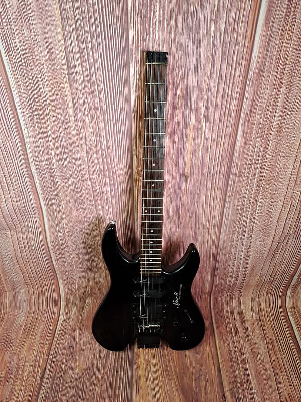 Steinberger Spirit Black | Reverb