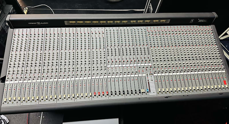 Crest Audio X Eight | Reverb