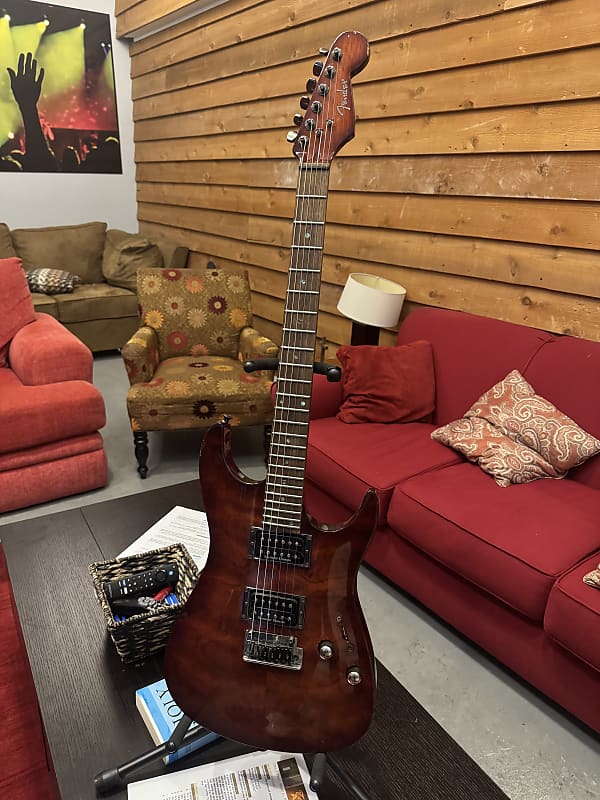 Fender Showmaster Early 2000s - Tobacco Sunburst | Reverb