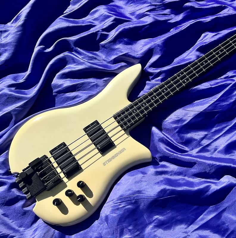 Vintage White Steinberger XQ 2 DB Q4 1991 Bass Guitar | Reverb