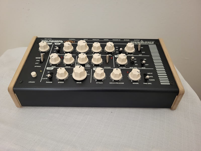 Vermona Retroverb lancet filter/spring reverb w/ wood sides | Reverb