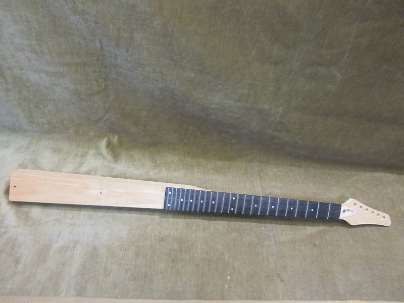 2000's Carvin Neck Thru Body 24 Fret One Piece Body..Rare No | Reverb