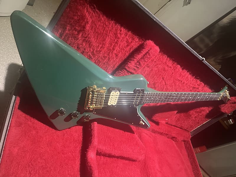 Gibson Explorer E/2 1980 - Green | Reverb