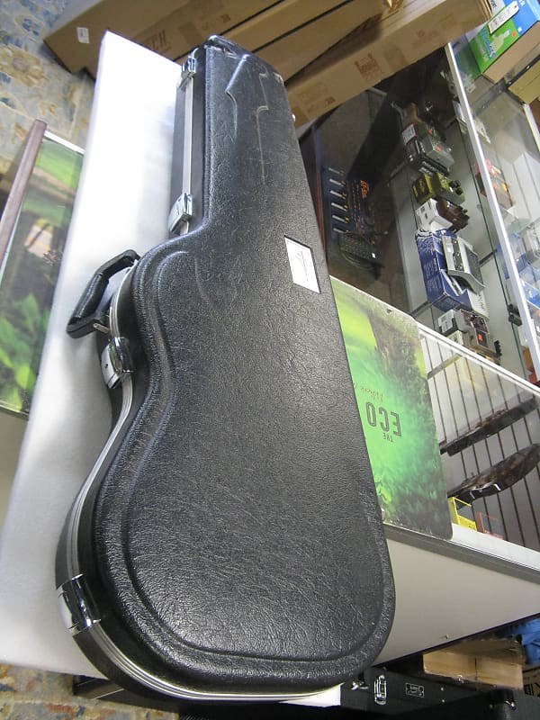 Fender "Plus" Stratocaster Hardshell Case 80's-90's Vintage | Reverb