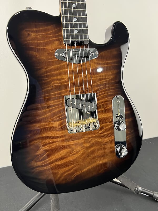 Veritas Guitars Texas Miracle 2022 - Highly figured Redwood | Reverb