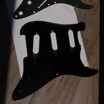 Fender Stratocaster Pickguard '54 - '58 Tortoise / Nitrate | Reverb