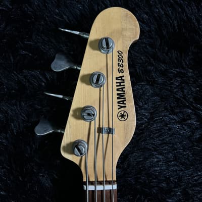 1987 Yamaha BB300 Broad Bass - Black | Reverb