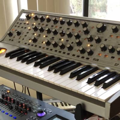 Grp R24 Analog CV + MIDI Step Sequencer | Reverb