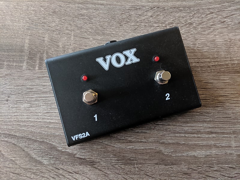 Vox VFS2A Guitar Footswitch with LEDs and TRS Cable | Reverb