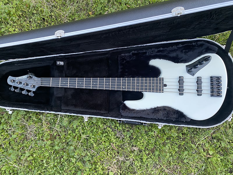 Modulus Modern J5 RevOLite 2023 - White Flake | Reverb UK