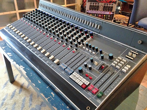 Neve 16 x 4 x 2 Portable Recording Console | Reverb UK