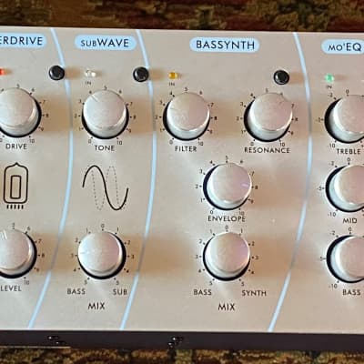 SWR Mo Bass Amplifier with Mo Control Pedalboard | Reverb