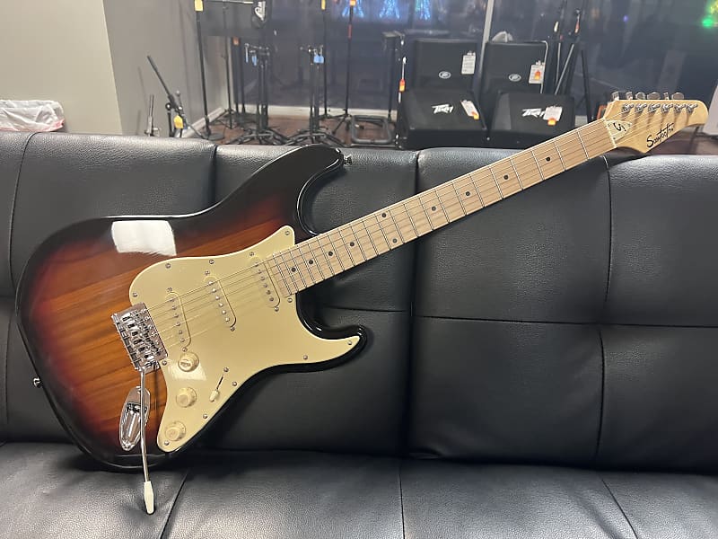 Sawtooth ES Strat - Sunburst with Vanilla Cream guard | Reverb