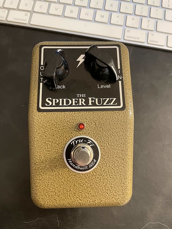 Tru-Fi Spider Fuzz - Tonebender MKI clone | Reverb