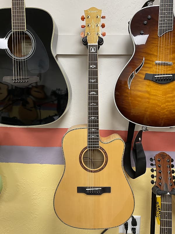 Danie Gloss Natural Maple guitar | Reverb